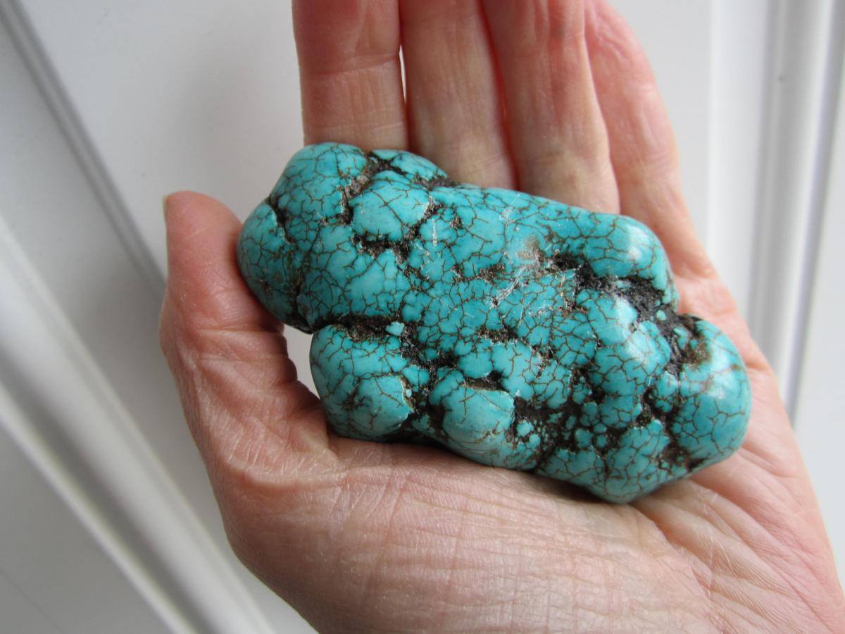 Blue Spiderweb Turquoise Stone on Luulla